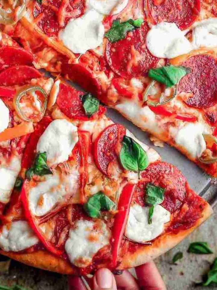 ITALIAN PEPPERONI PIZZA RECIPE (Ready in 25 minutes)- Worldlytreat